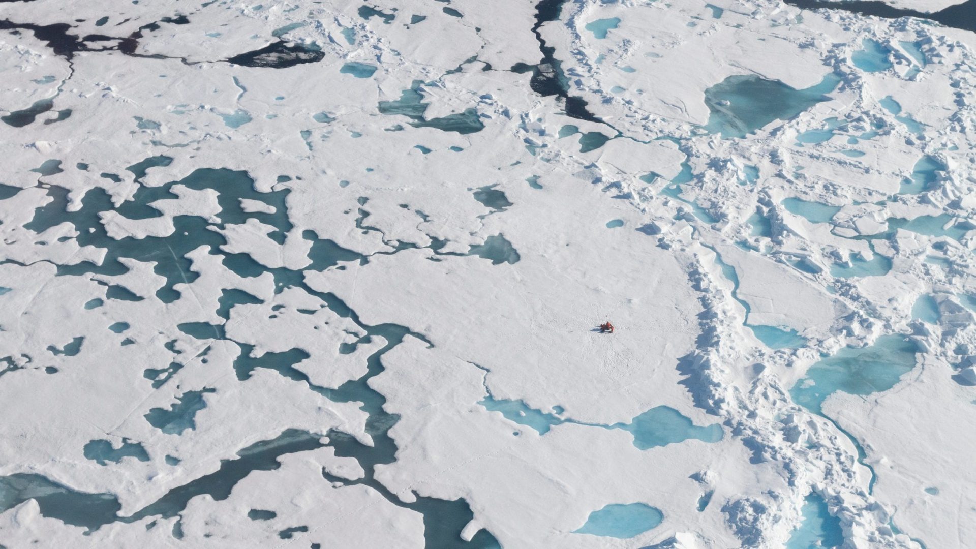 Microplastic pollution discovered in snow in Arctic - Oceanographic