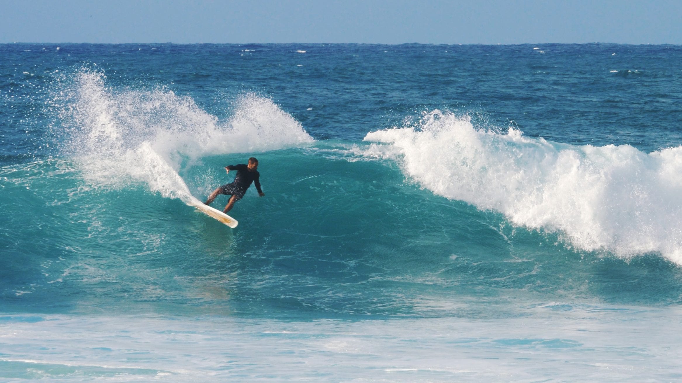 Rising from the ashes: Building the Cigarette Surfboard - Oceanographic