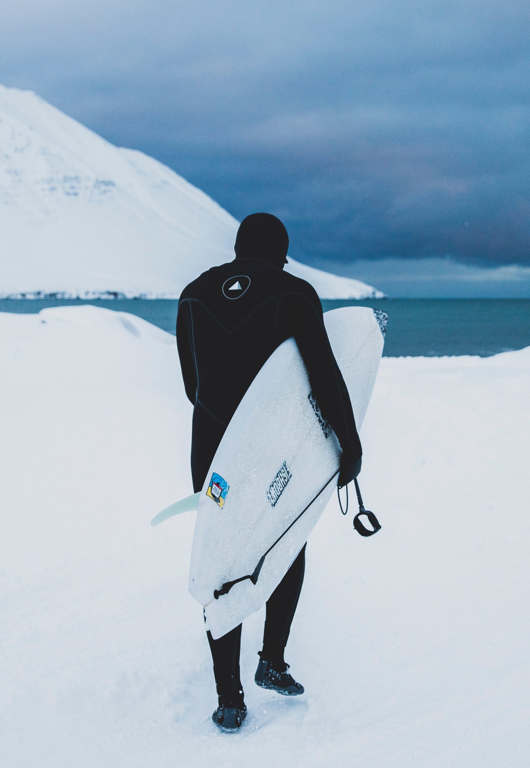 A corner of the Earth: Extreme surfing in Iceland - Oceanographic