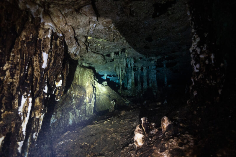 The ring of cenotes